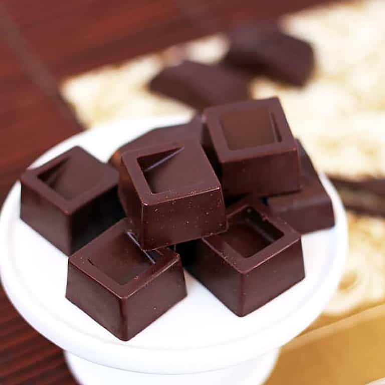 Homemade Dark Chocolate » LeelaLicious